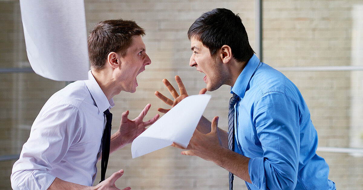 Aggressives Mitarbeiterverhalten im Team: 3 Tipps